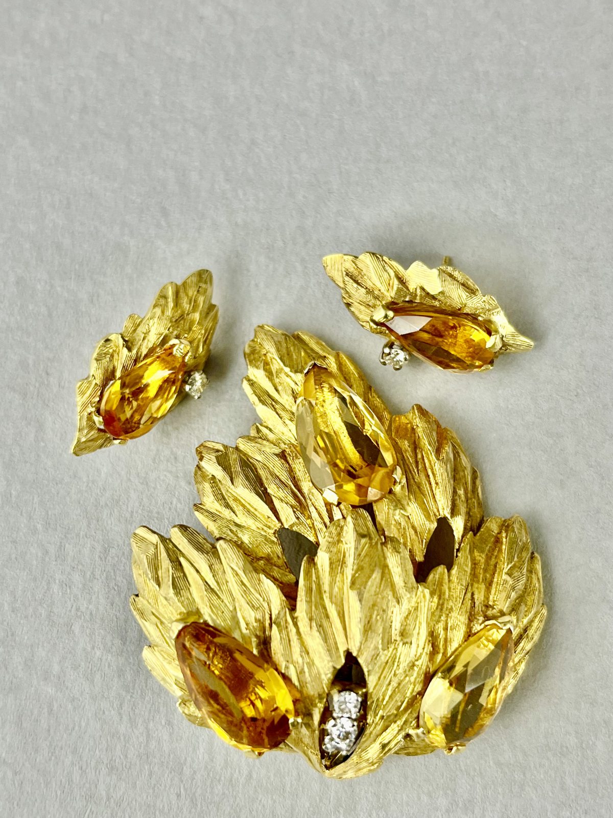 GRIMA BROOCH AND EARINGS, citrine and diamonds